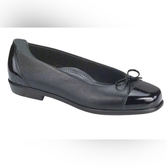 SAS | Shoes | Sas Shoes Coco Ballet Flat Black Bow Leather | Poshmark